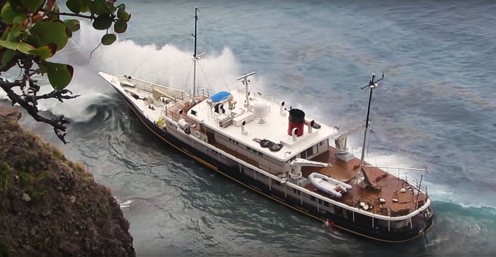 Wrakberging researchschip MV ELSA, Ladder Bay Rif, Saba – Walhout Group