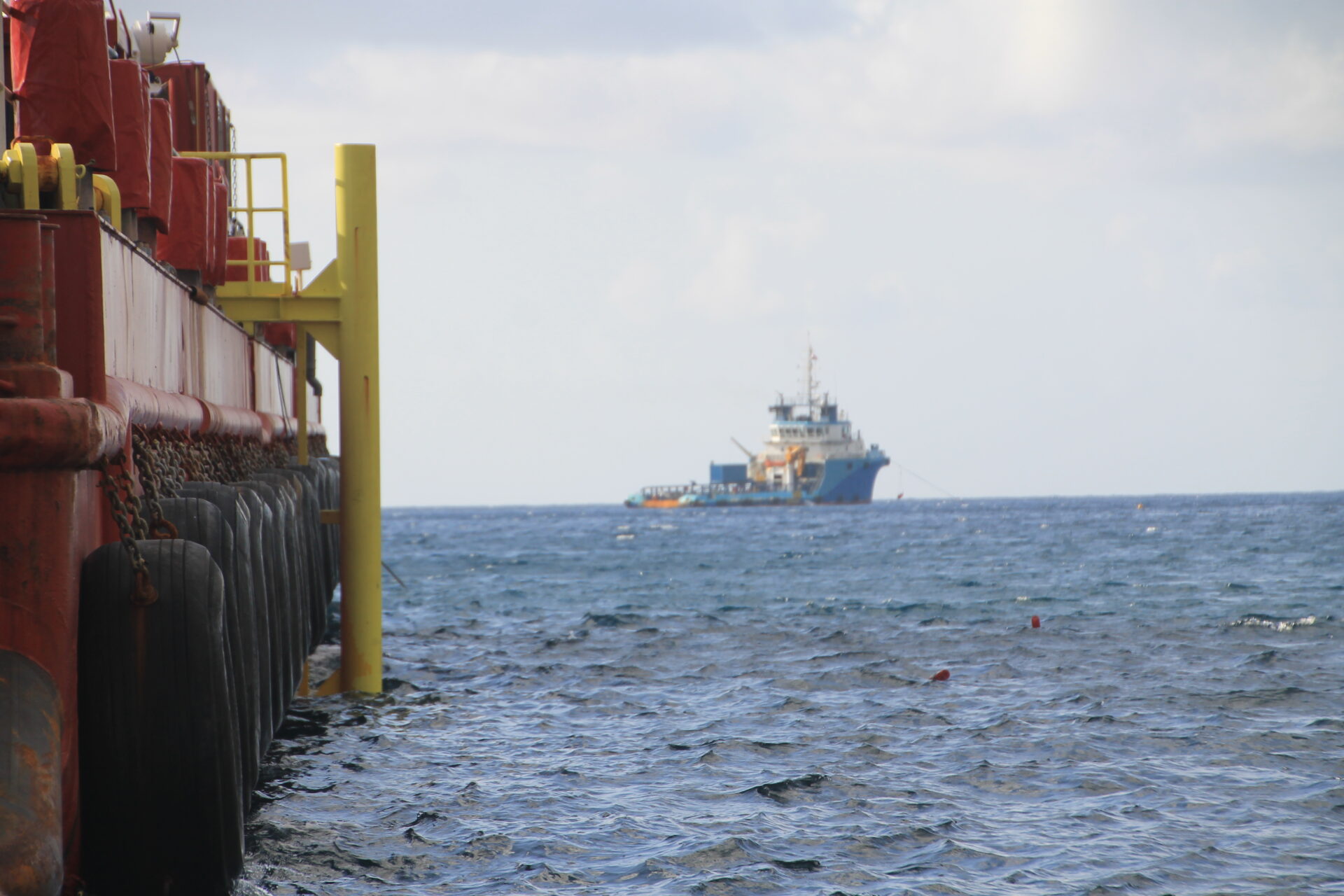 Wreck removal of research vessel MV ELSA, Ladder Bay, Saba - Walhout Group