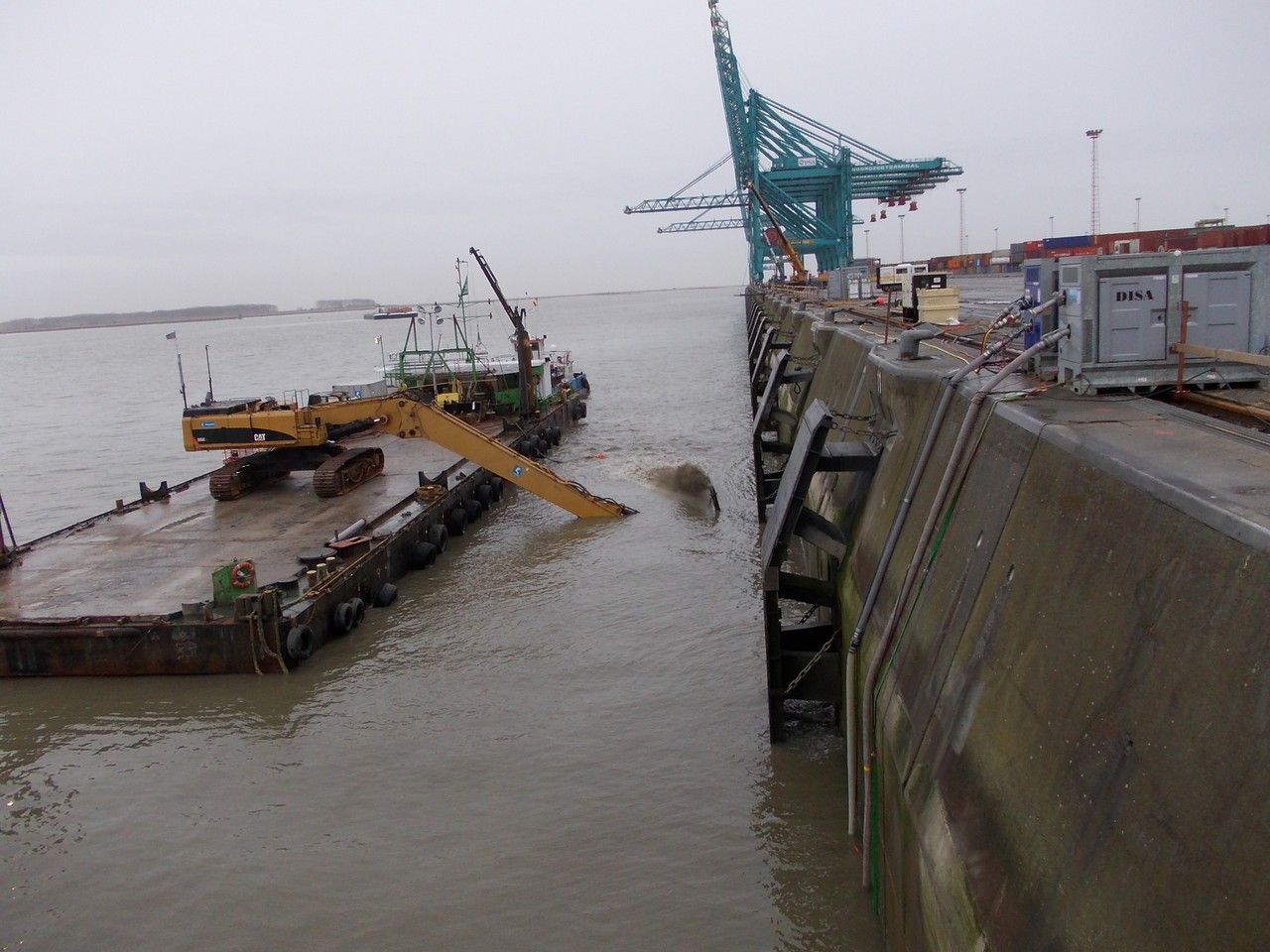 Repair of quay wall construction North Sea Terminal, Antwerp - Walhout ...
